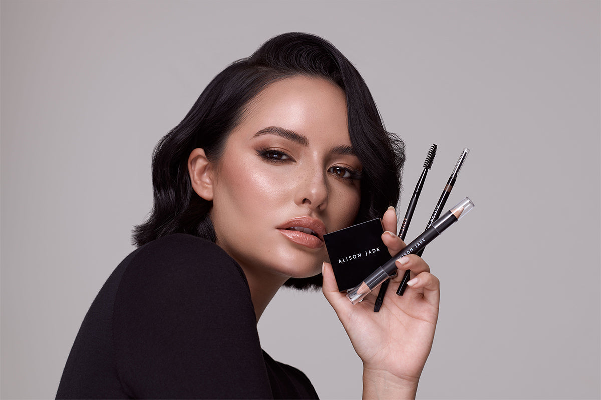 The Guide to Perfect Brows at Home | Alison Jade Brows