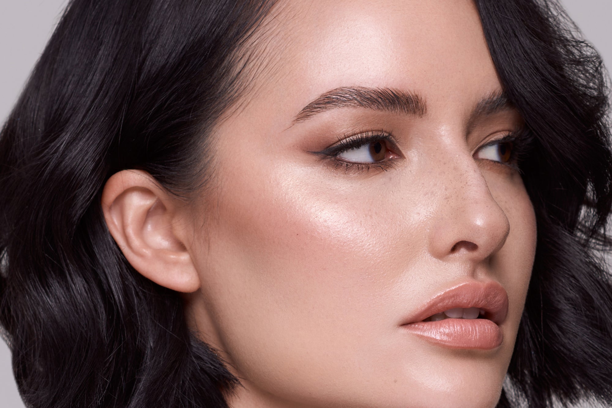 The Alison Jade Edit for That Sleek, Real-Skin Finish | Perth & Melbourne